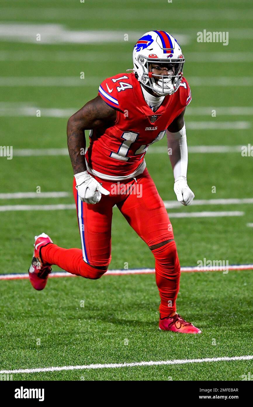 Buffalo Bills wide receiver Stefon Diggs (14) runs a route against the Pittsburgh Steelers ...