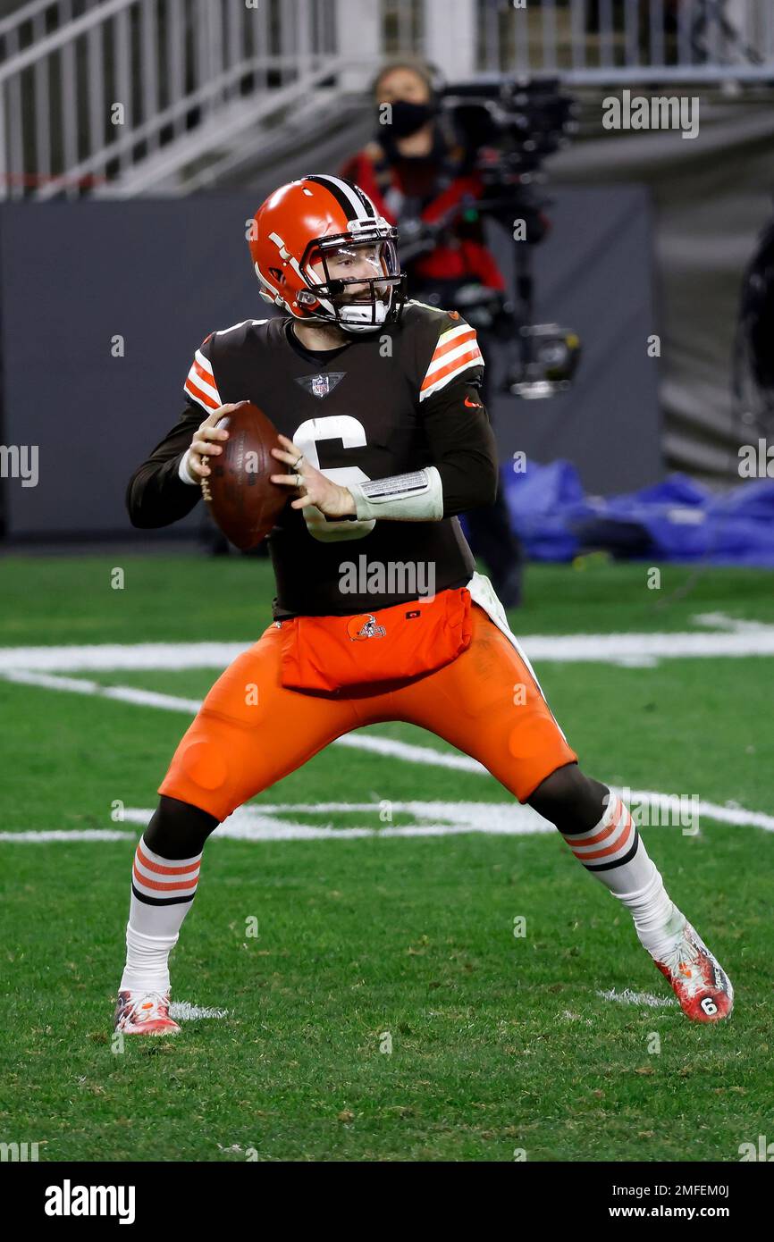 Cleveland Browns quarterback Baker Mayfield (6) throws the ball during ...