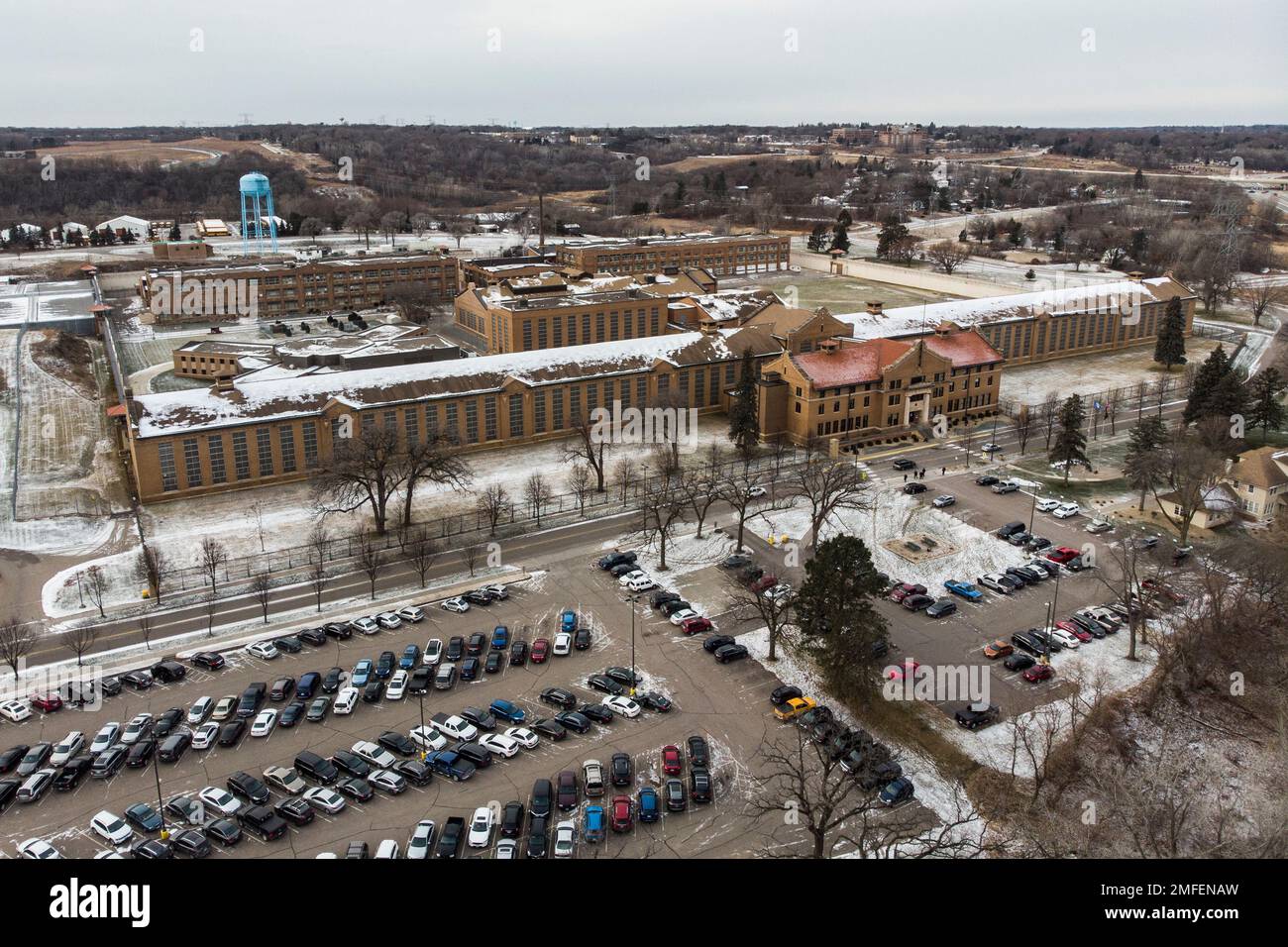 Snow coats the rooftops of the Minnesota Correctional Facility ...