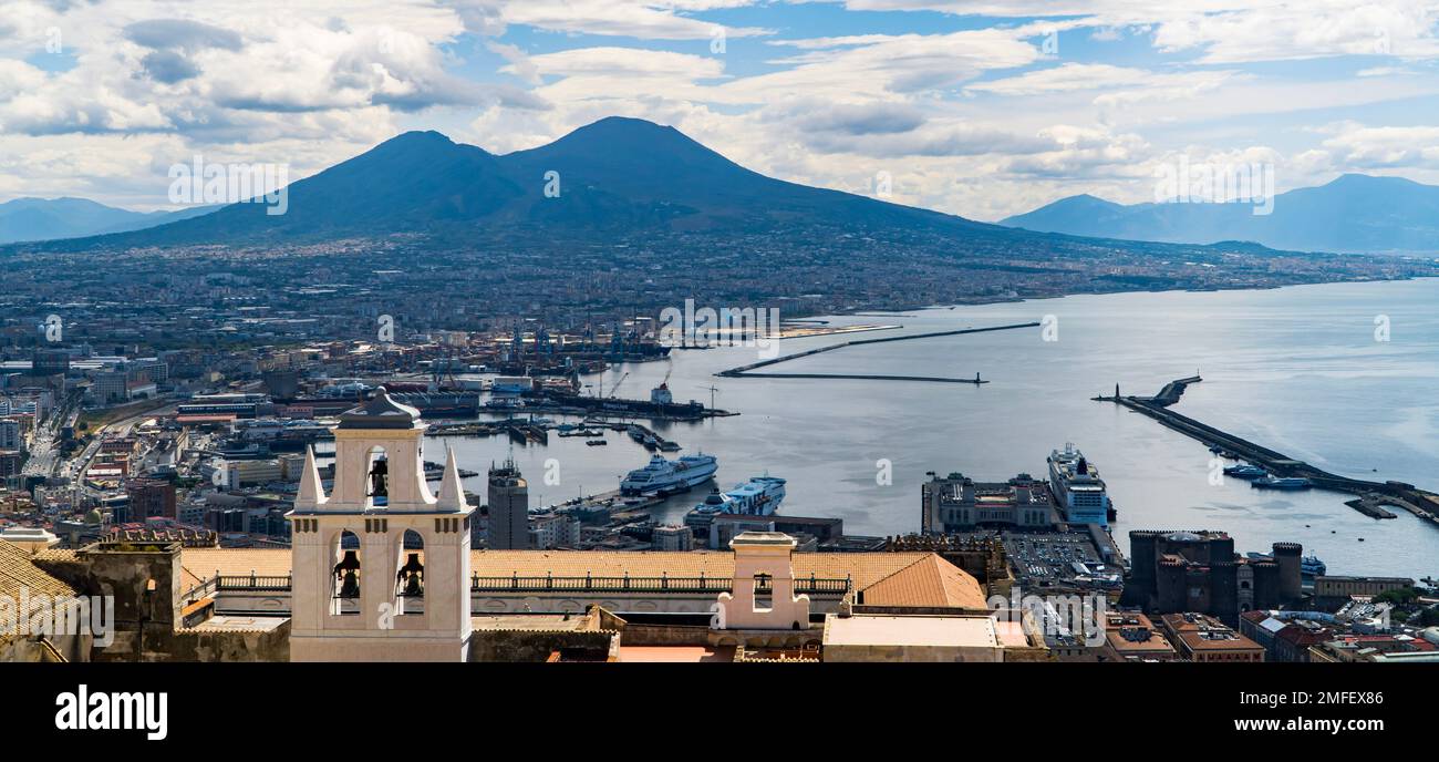Napoli aerial hi-res stock photography and images - Alamy