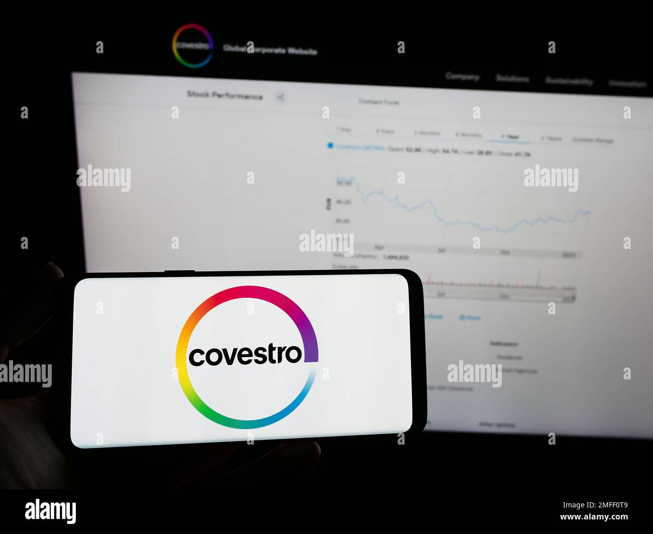 Covestro logo hi-res stock photography and images - Alamy