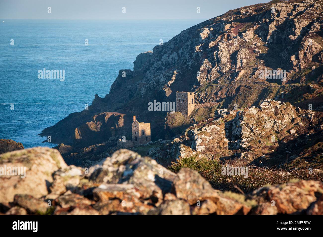 Mining engine houses on cliffs at Botallack, Cornwall Stock Photo - Alamy