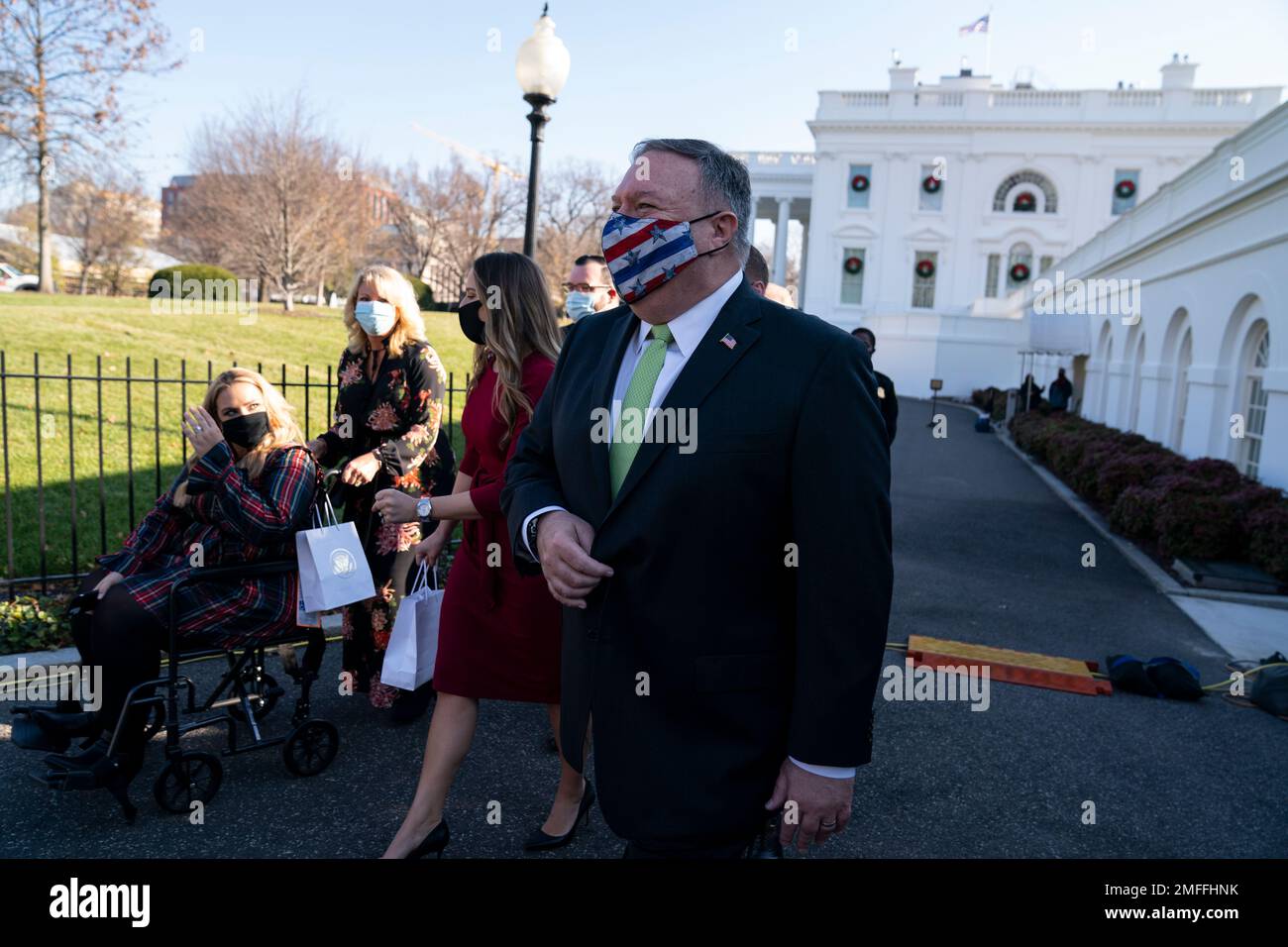 Secretary of State Mike Pompeo visits the White House with family ...
