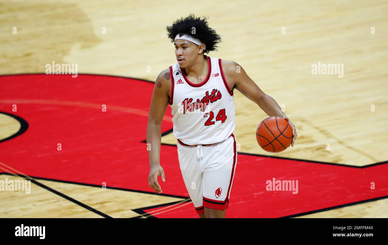 Rutgers Scarlet Knights guard Ron Harper Jr. (24) dribble the ball ...