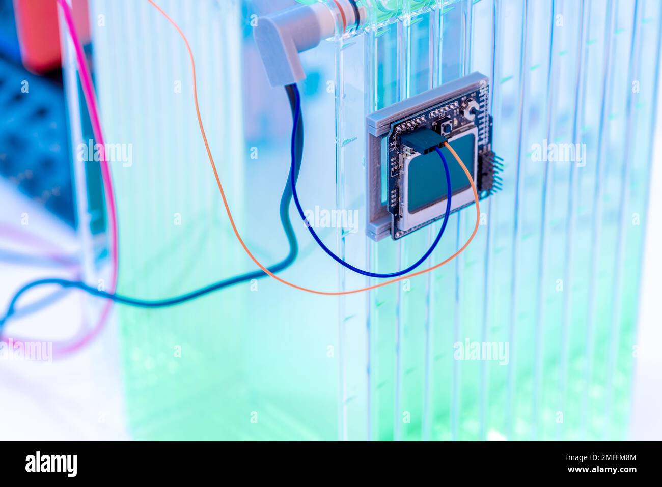 experimental battery based on biopolymers in the laboratory of ...