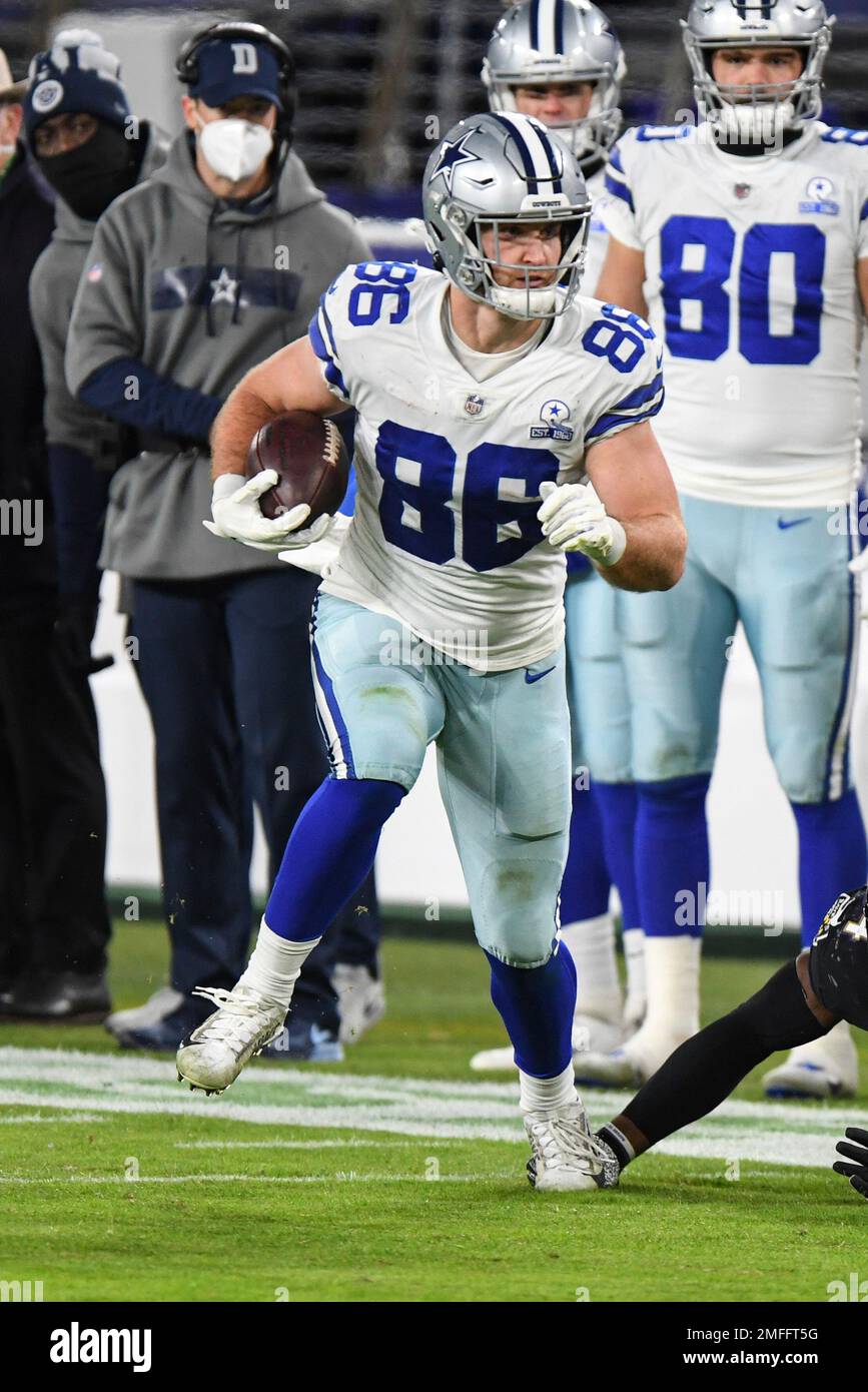 Dallas Cowboys tight end Dalton Schultz (86) runs the ball during the ...