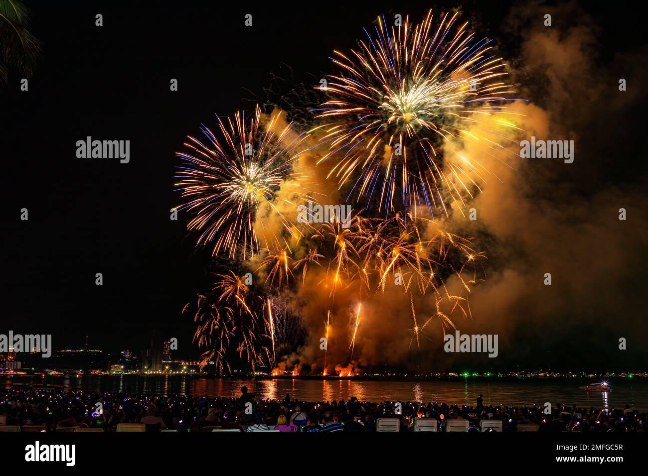 International fireworks display, Pattaya, Chonburi, Thailand Stock ...