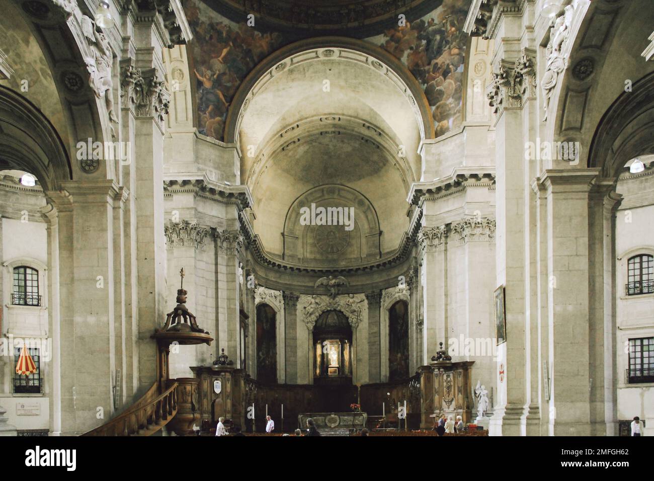 The inside of Nancy Cathedral in France Stock Photo - Alamy