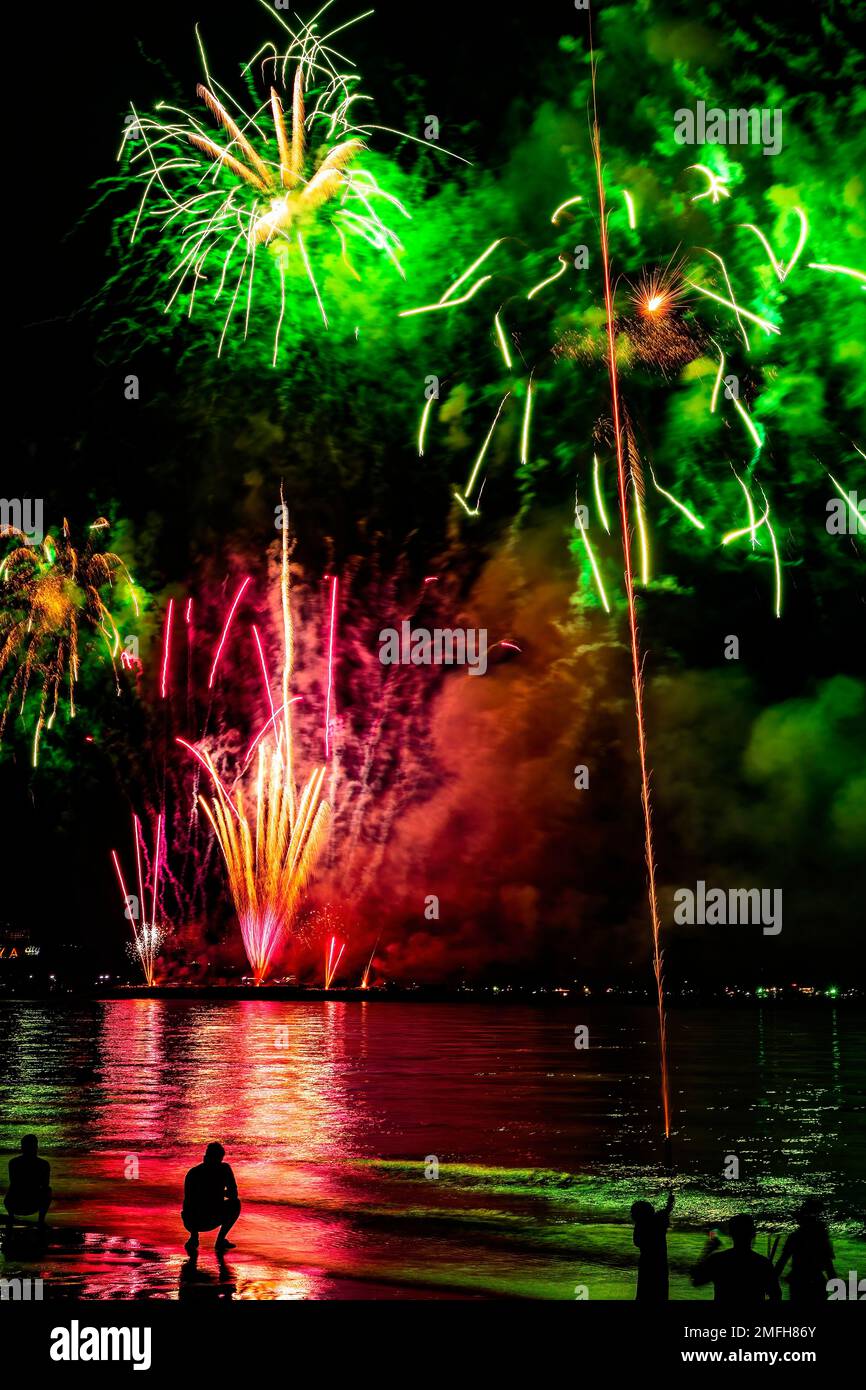 International fireworks display, Pattaya, Chonburi, Thailand Stock ...