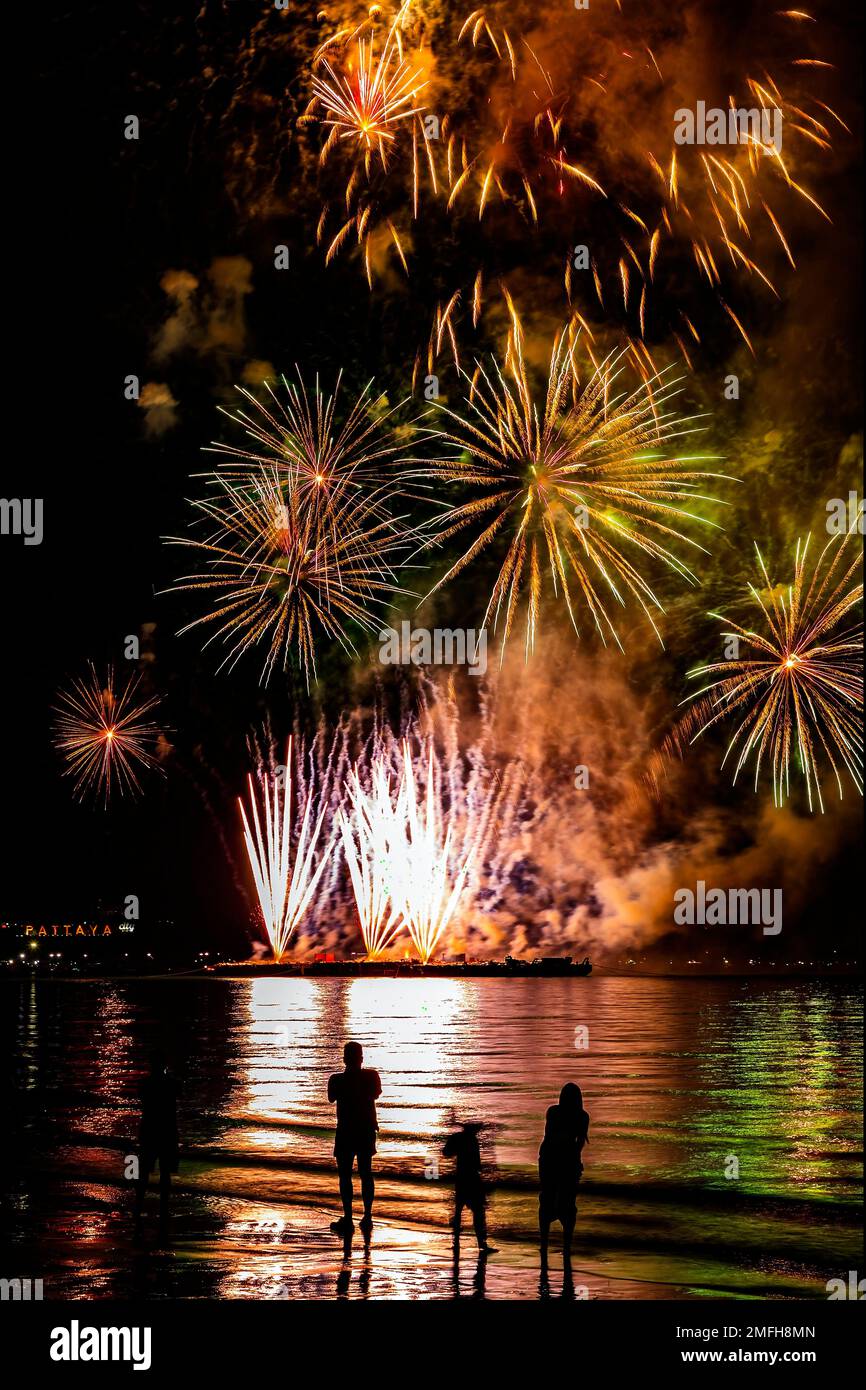International fireworks display, Pattaya, Chonburi, Thailand Stock ...