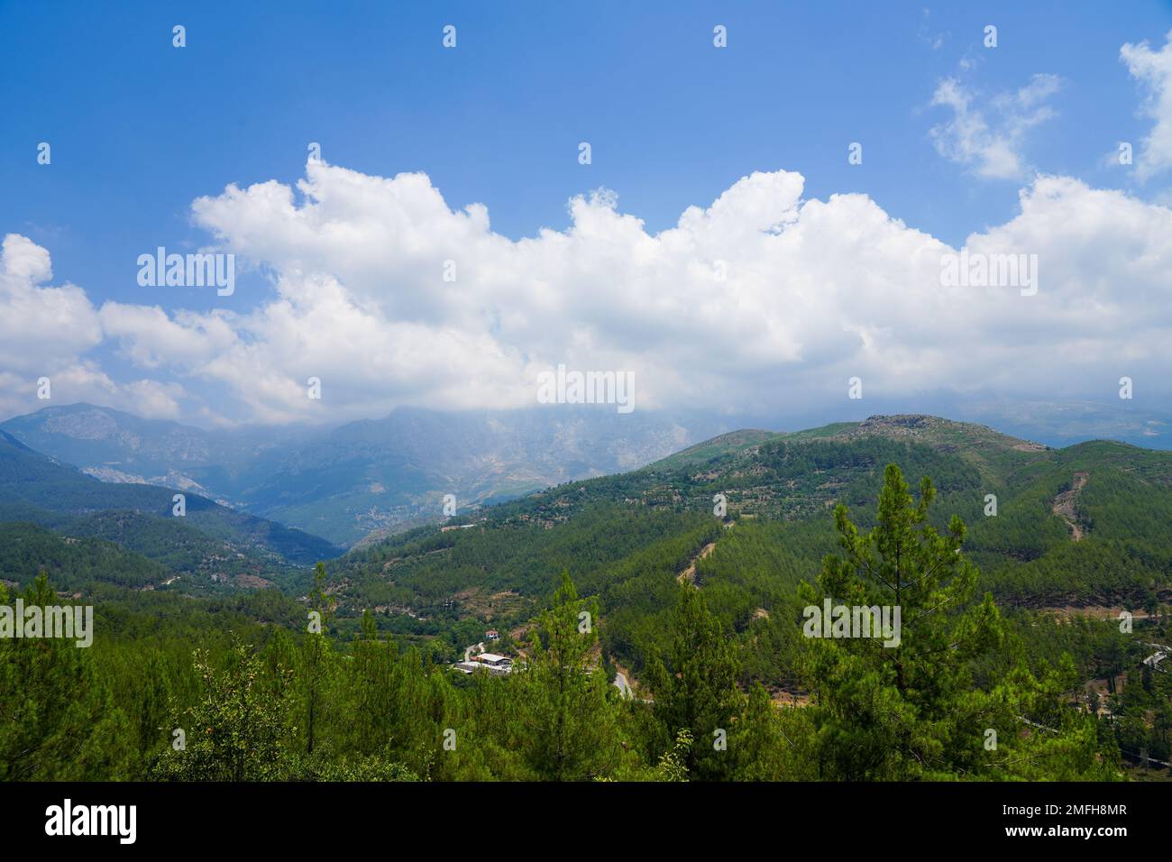 Valleys in taurus hi-res stock photography and images - Alamy