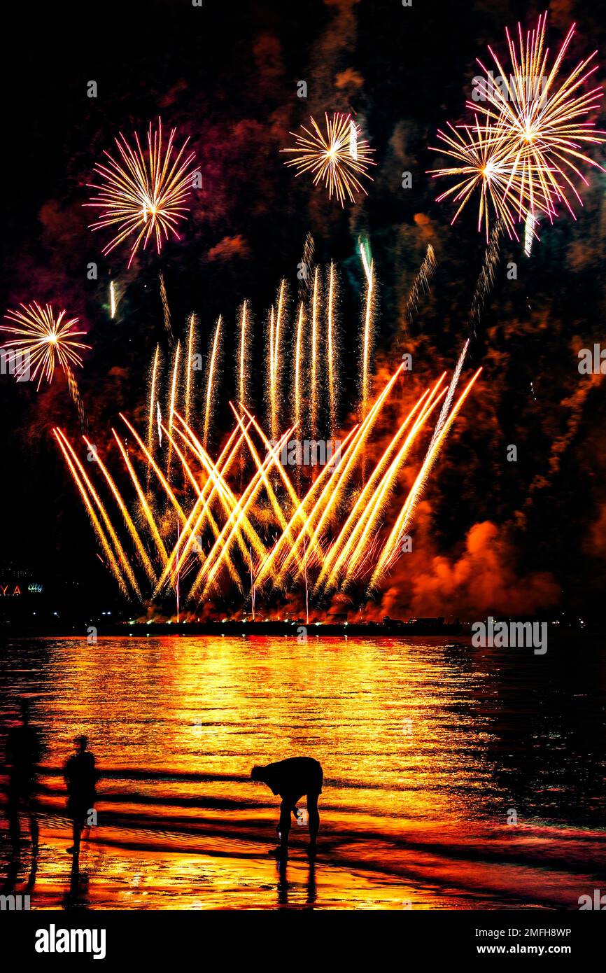 International fireworks display, Pattaya, Chonburi, Thailand Stock ...