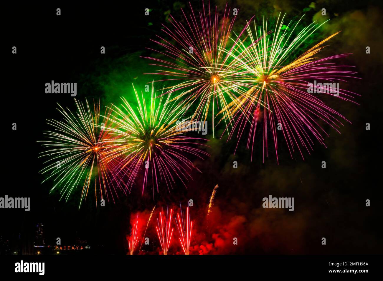 International fireworks display, Pattaya, Chonburi, Thailand Stock ...