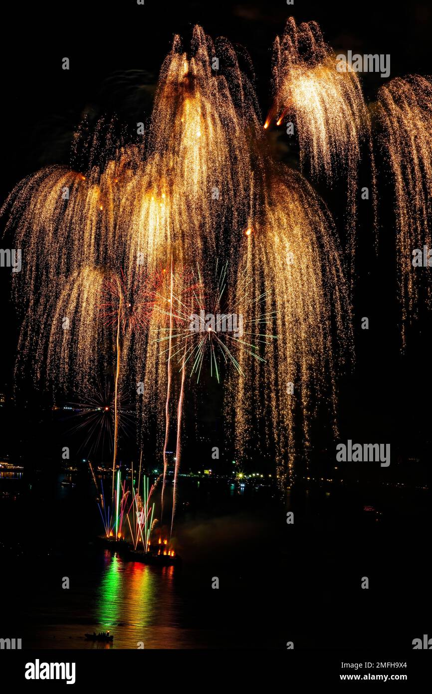 International fireworks display, Pattaya, Chonburi, Thailand Stock ...