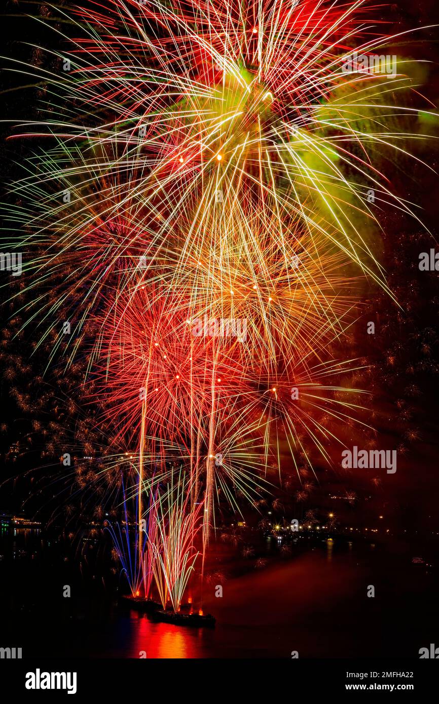 International fireworks display, Pattaya, Chonburi, Thailand Stock ...