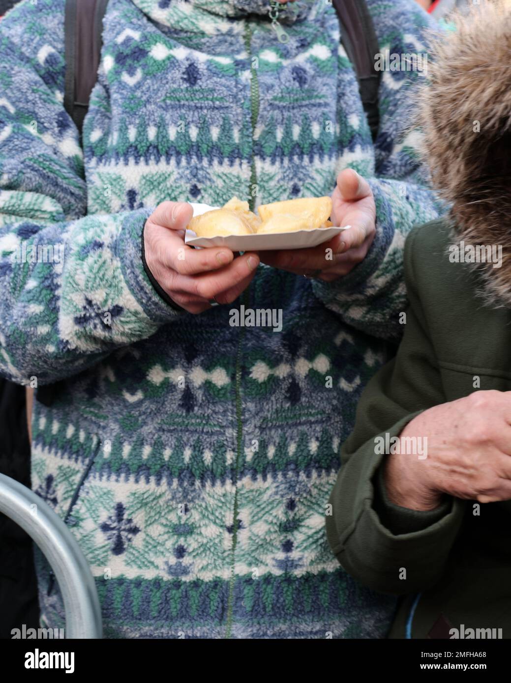 Homeless cold serving hi-res stock photography and images - Alamy