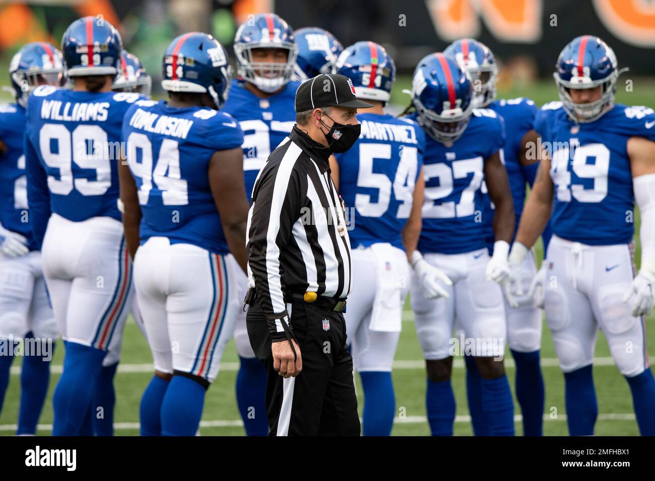 Head linesman Jim Mello (48) during an NFL football game against the ...