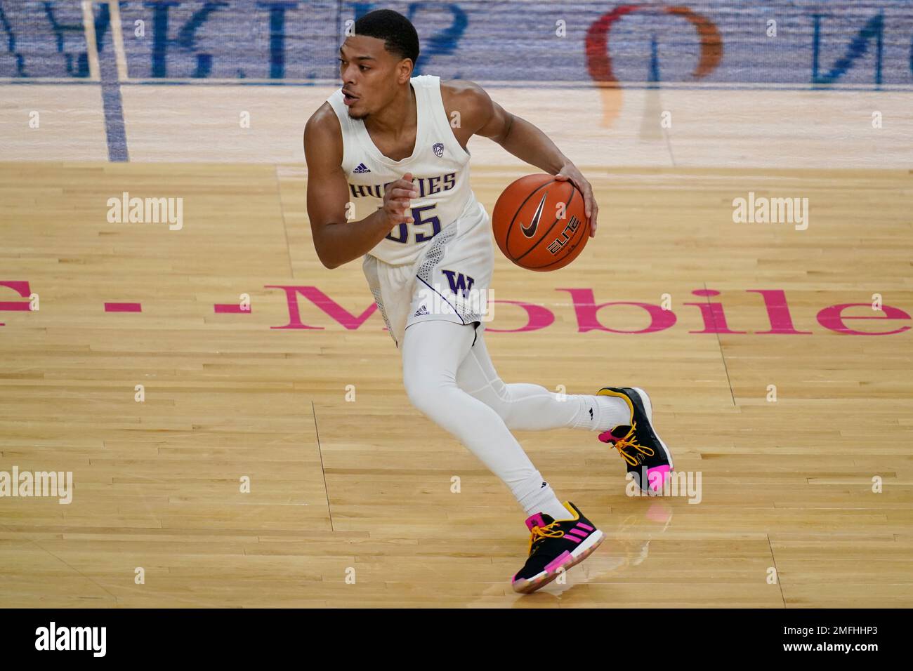 Washington's Quade Green (55) plays against the Baylor in an NCAA ...