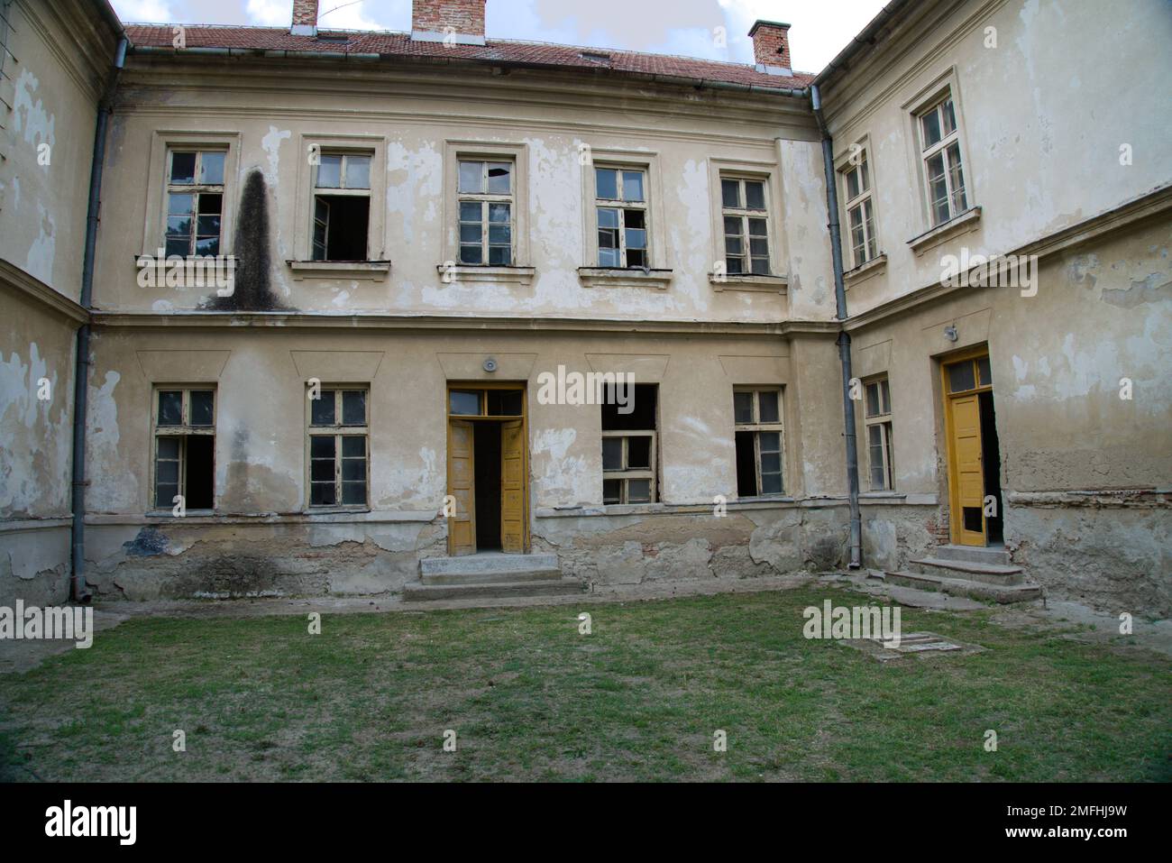 Abandoned Military Barracks Vrsac Stock Photo - Alamy