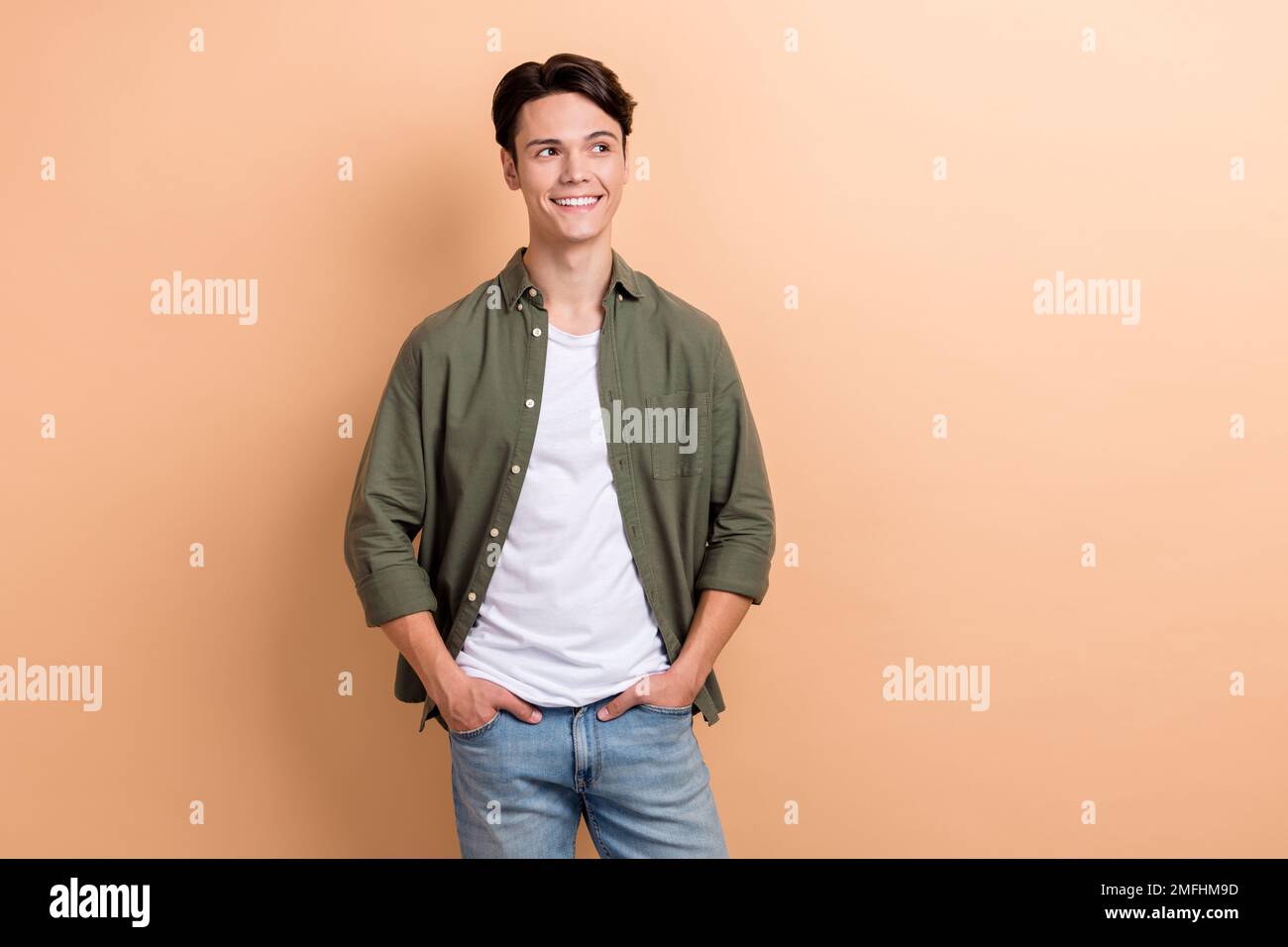 Empty pockets college student hi-res stock photography and images - Alamy