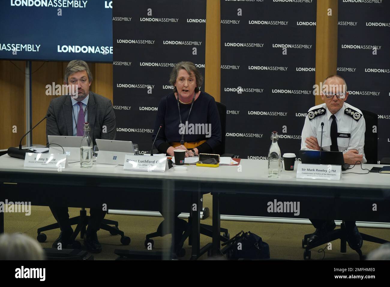 Metropolitan police chief mark rowley hi-res stock photography and ...