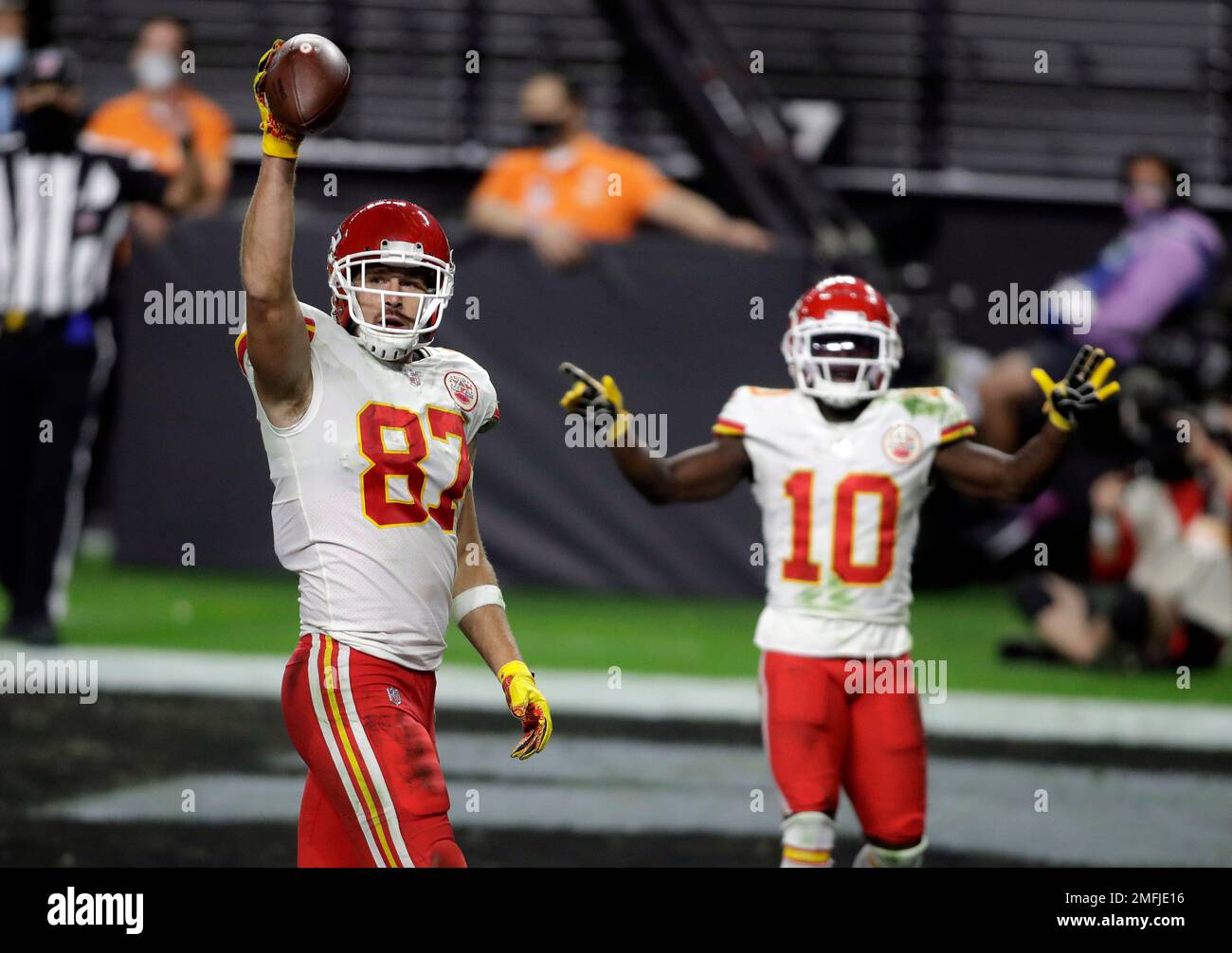 Kansas City Chiefs Ricky Seals-Jones (83) and Tyreek Hill (10) react ...