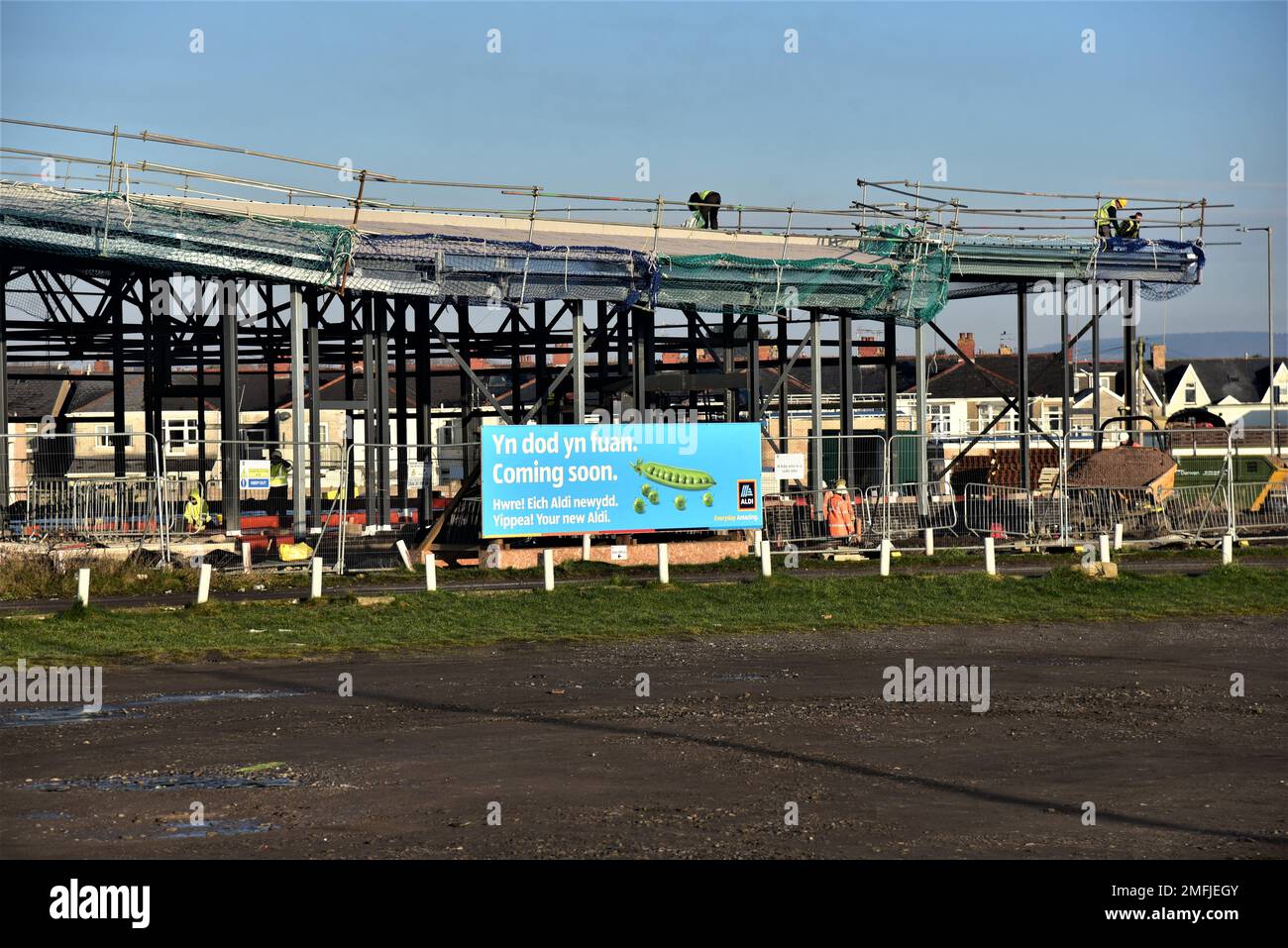 New aldi being built at porthcawl hi-res stock photography and images ...