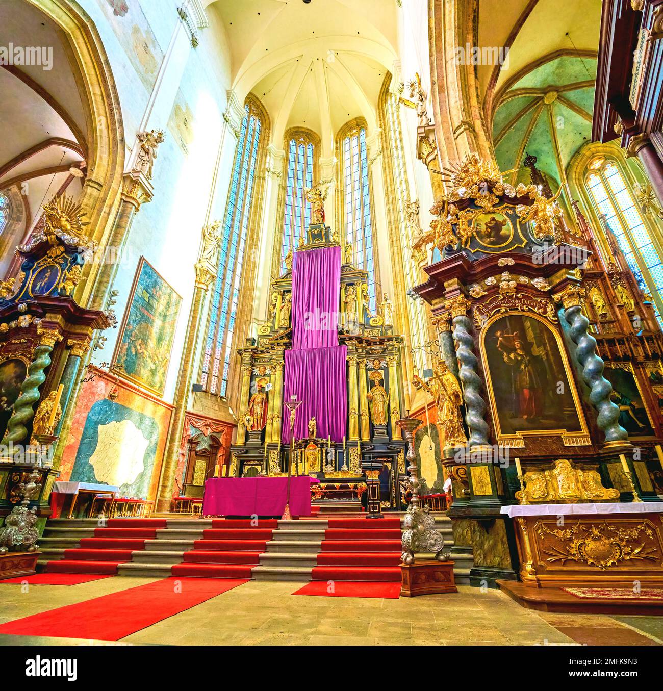 PRAGUE, CZECHIA - MARCH 11, 2022: The main Altar of Church of Our Lady before Tyn, on March 11 ...
