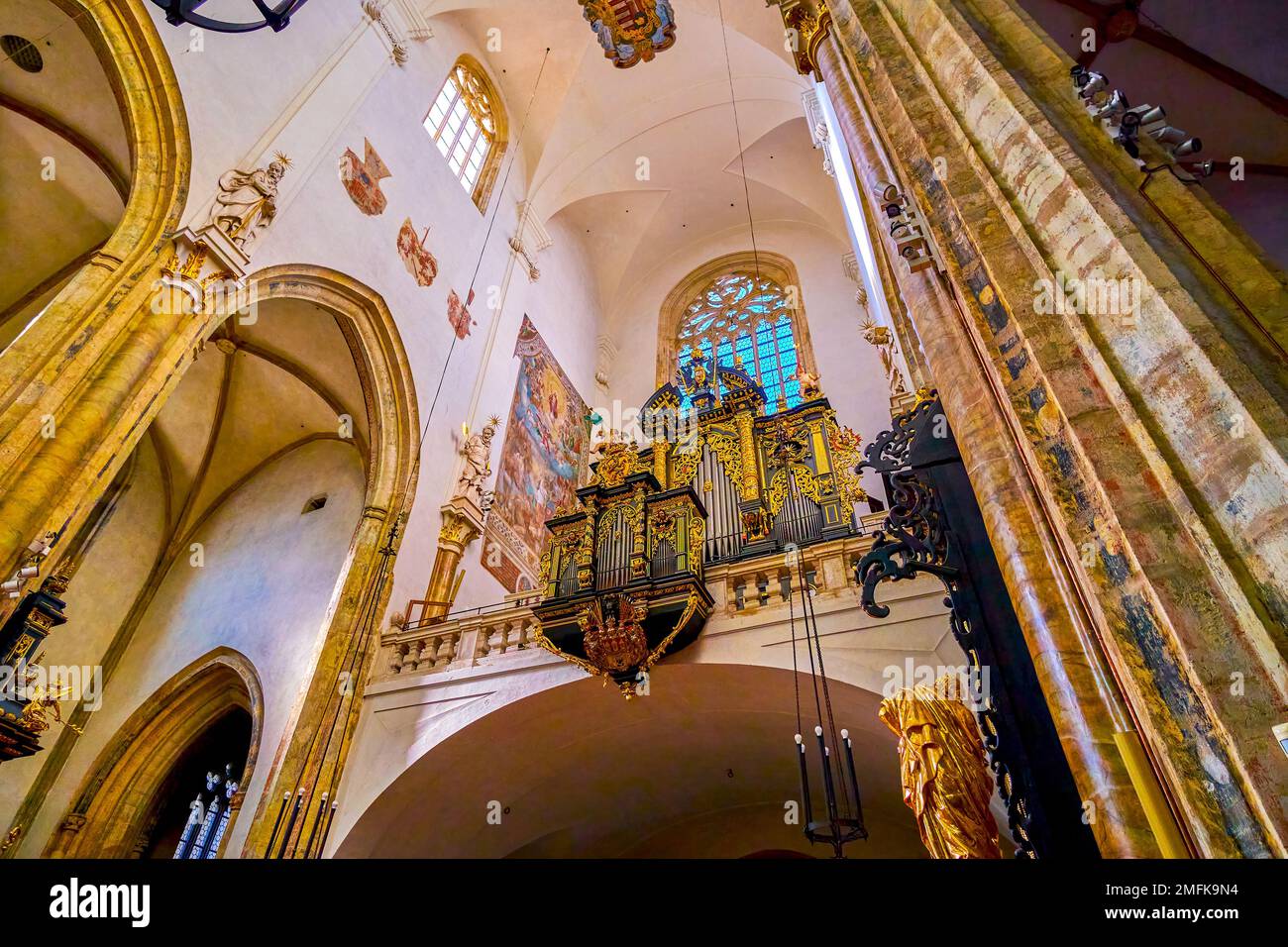 Old lady on balcony hi-res stock photography and images - Alamy