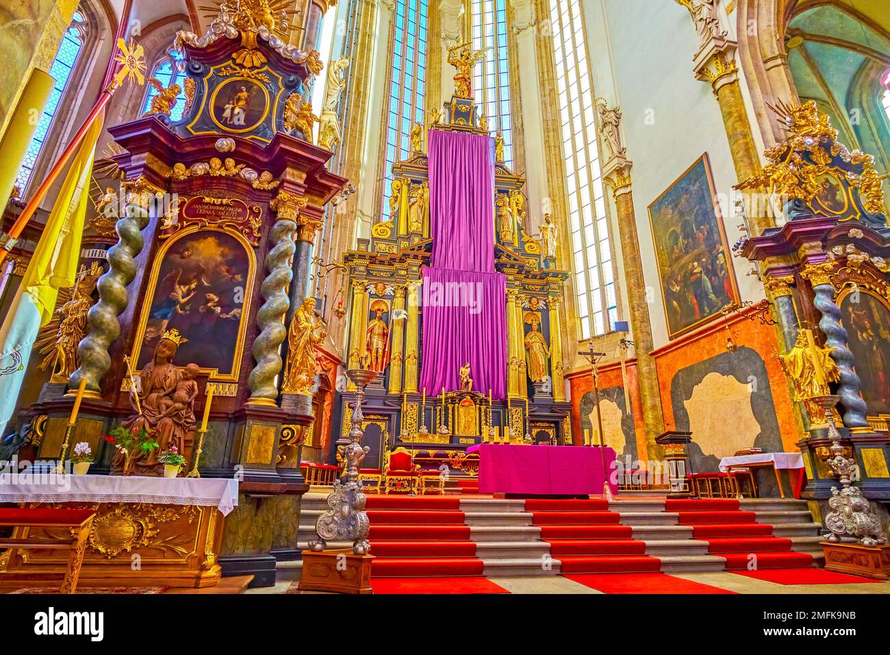 PRAGUE, CZECHIA - MARCH 11, 2022: Great interior of Church of Our Lady ...