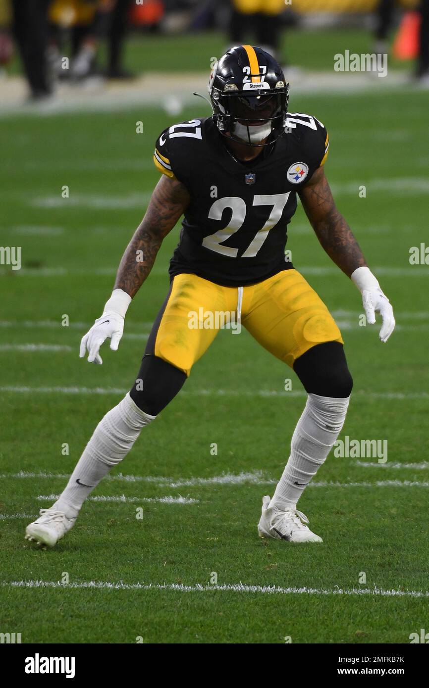 Pittsburgh Steelers safety Marcus Allen (27) in action during an NFL ...