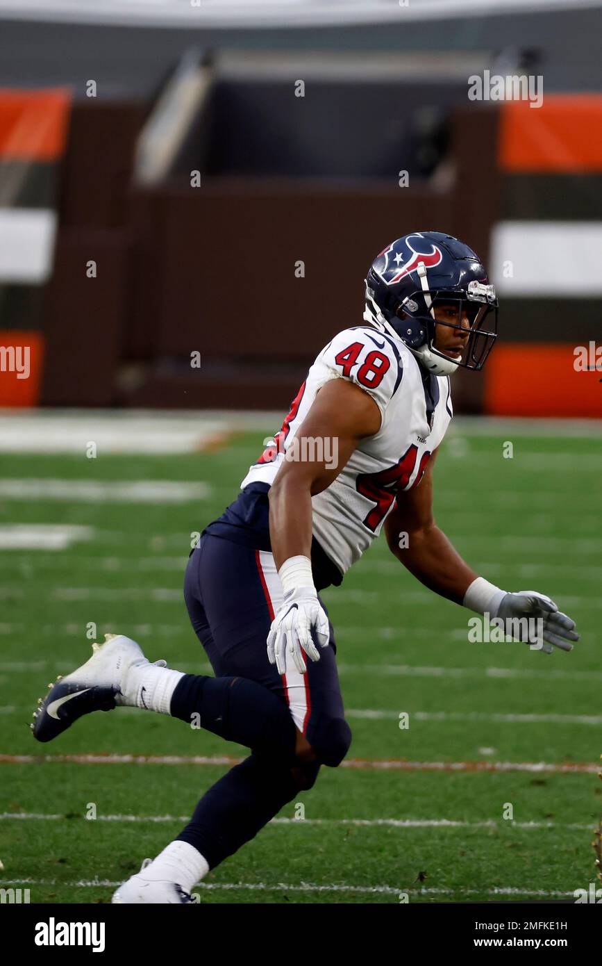 Houston Texans linebacker Nate Hall (48) runs after the ball during an ...