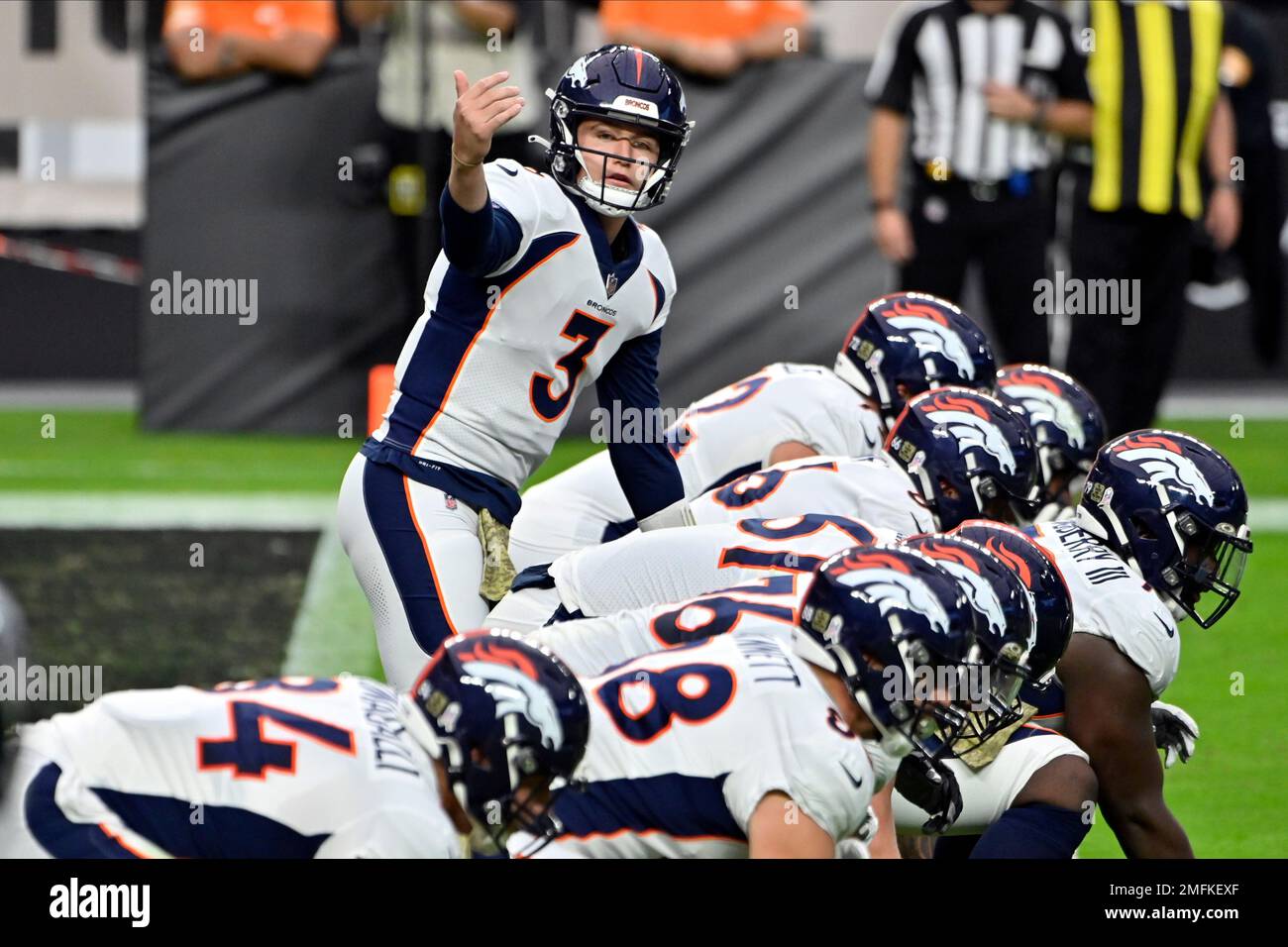 Denver Broncos quarterback Drew Lock (3) directs his offense against ...