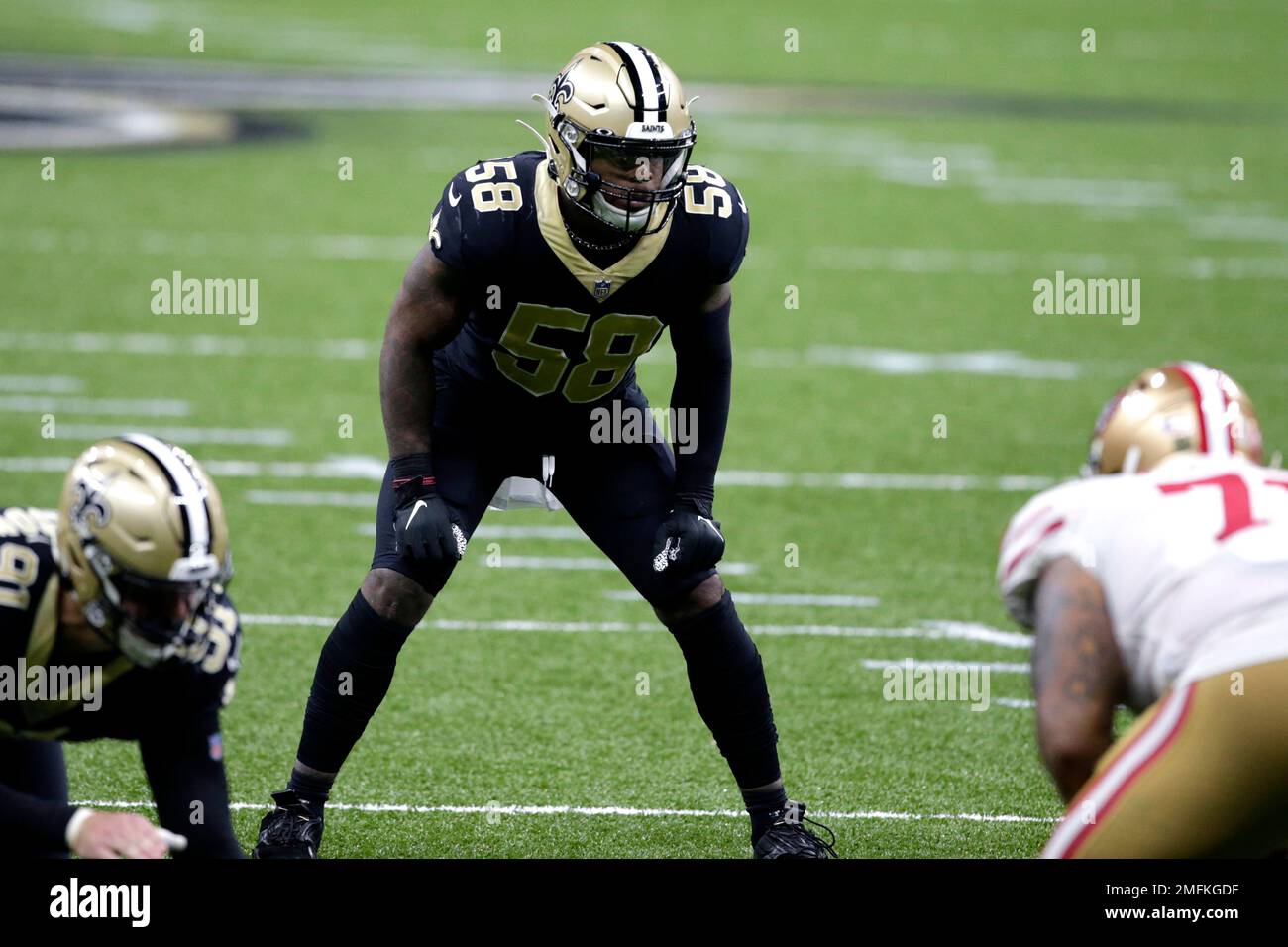 New Orleans Saints outside linebacker Kwon Alexander (58) lines up for ...