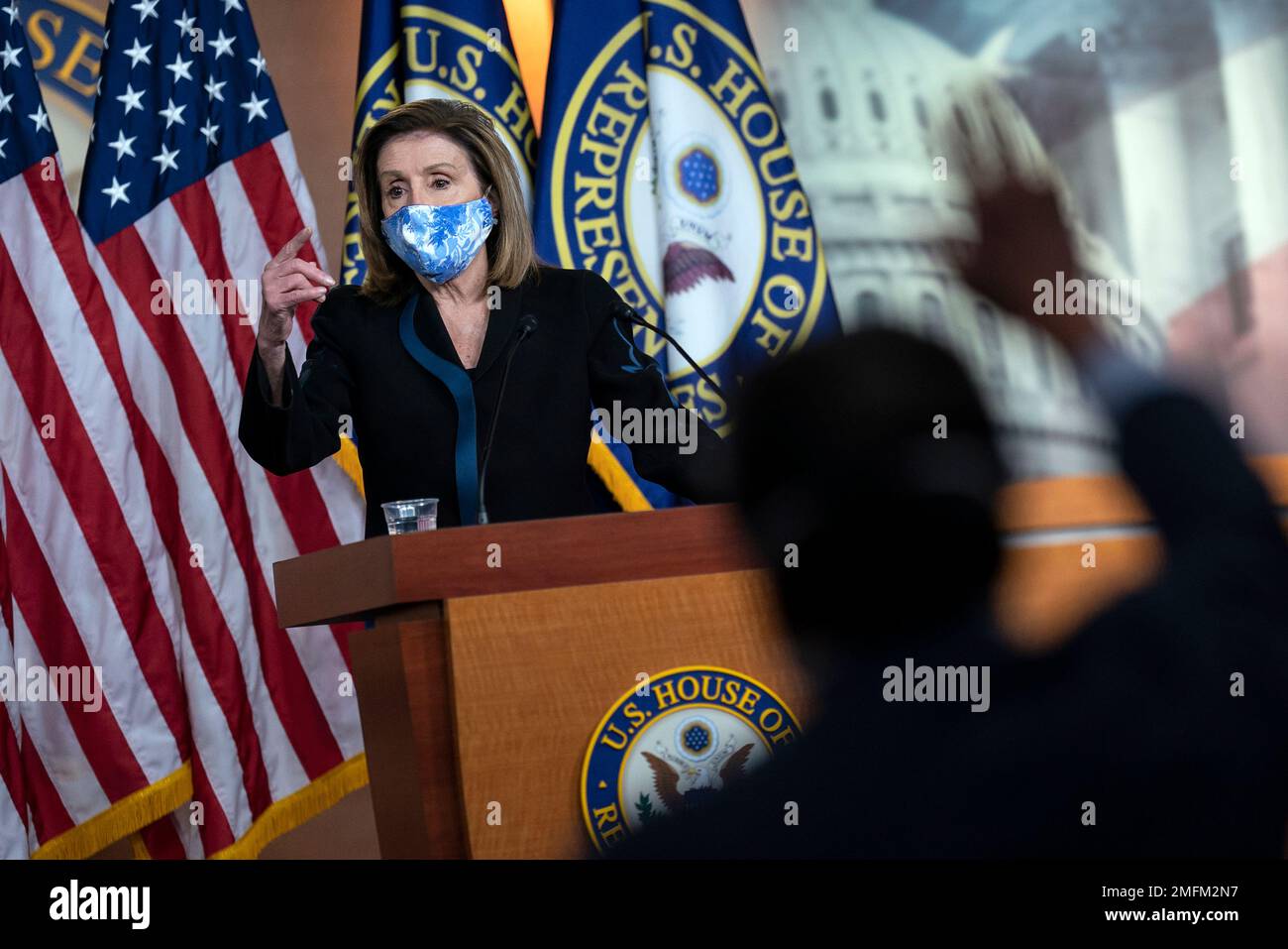Speaker of the House Nancy Pelosi, D-Calif., meets with reporters on ...