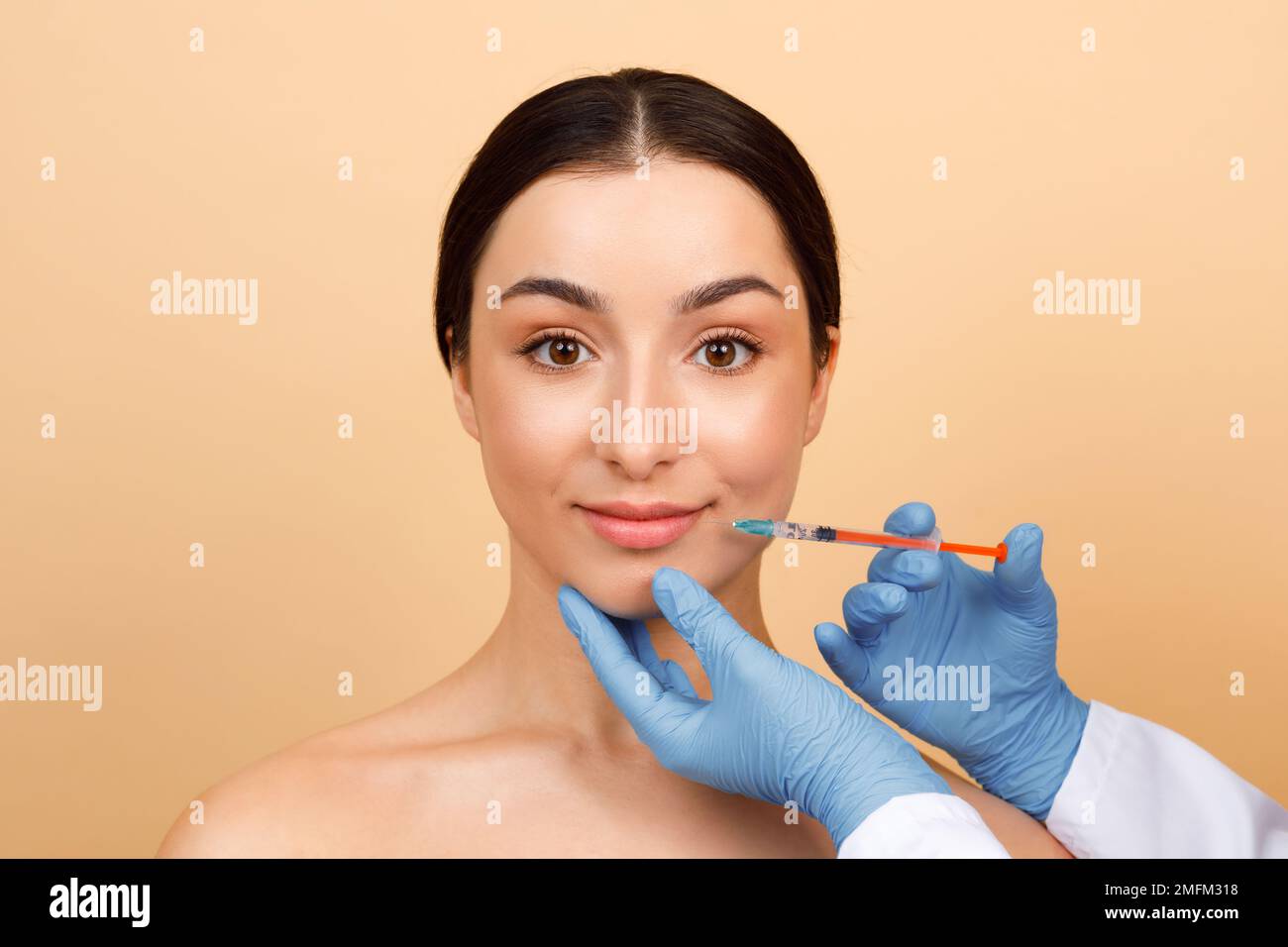 Space needle aesthetic hi-res stock photography and images - Alamy