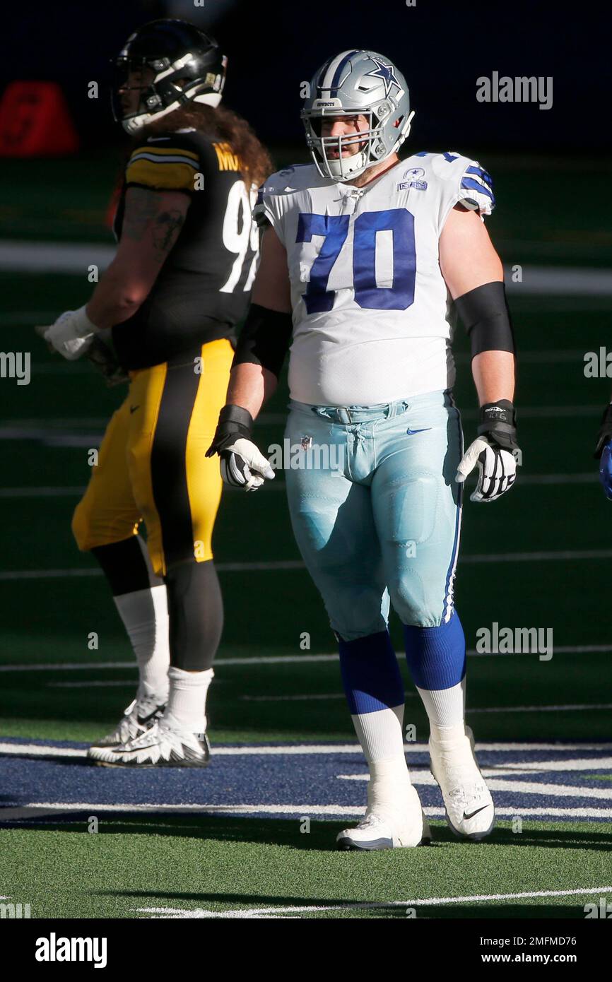 Dallas Cowboys offensive guard Zack Martin (70) lines up for a play ...