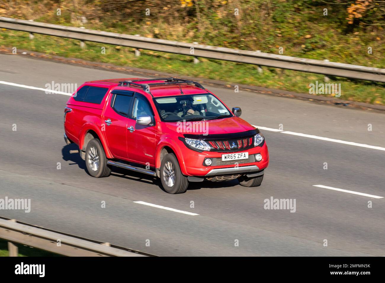 2 5 cr hi-res stock photography and images - Alamy