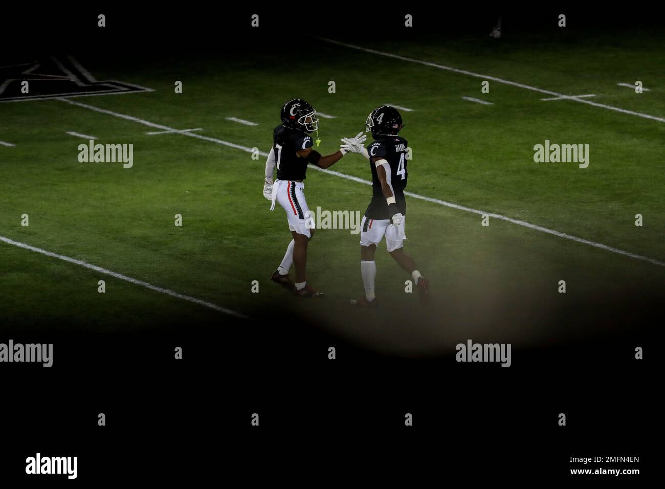 Cincinnati cornerback Coby Bryant, left, and cornerback Justin Harris ...