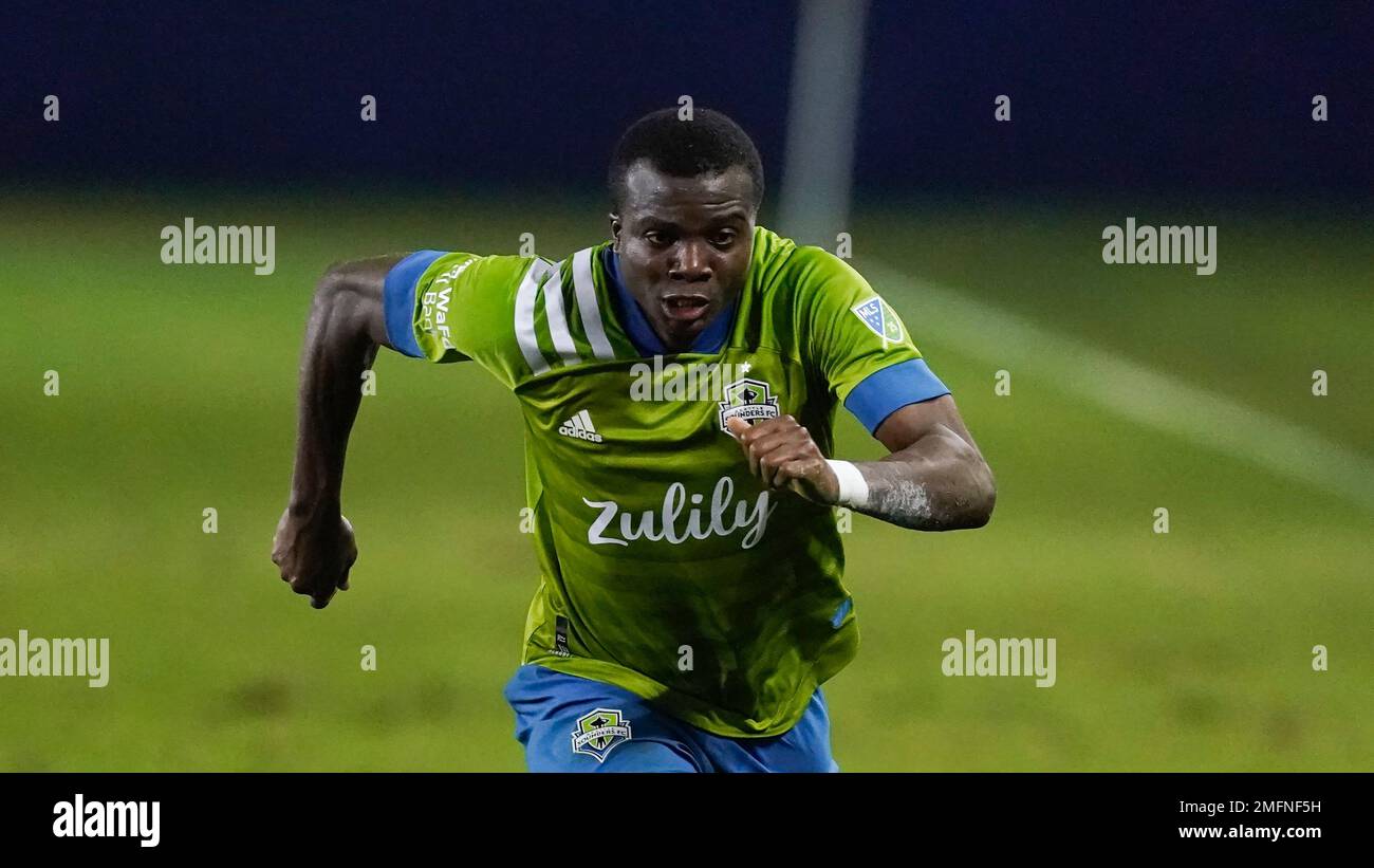 Seattle Sounders defender Nouhou Tolo runs down the field during the ...