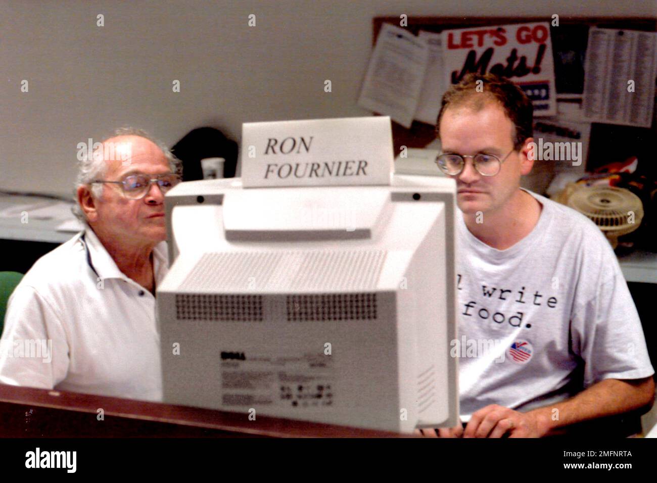 Associated Press journalists Ron Fournier, right, and Harry Rosenthal ...