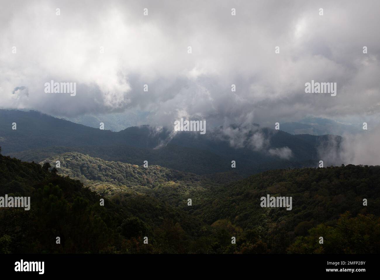Doi inthanon mountain thailand hi-res stock photography and images - Alamy