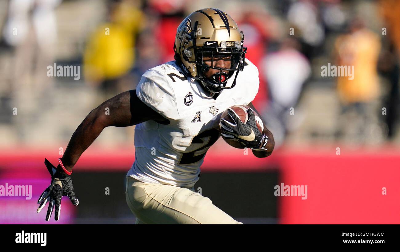 Central Florida running back Otis Anderson (2) carries the ball during ...