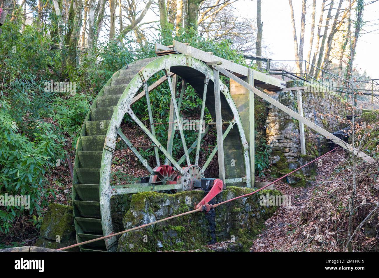 A Water Wheel at Wheal Martyn Clay Works in Cornwall Stock Photo - Alamy