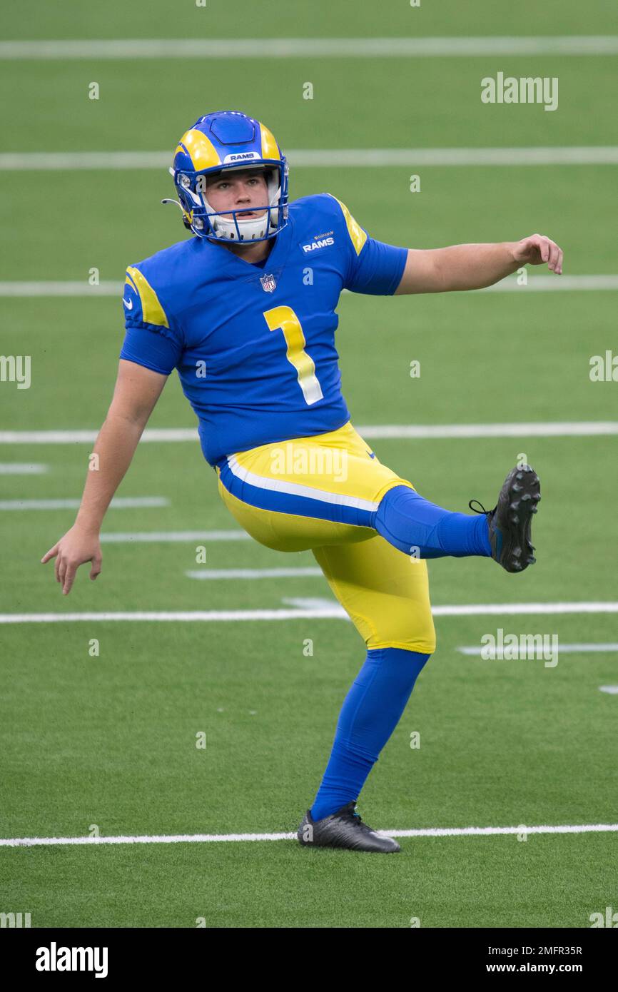 Los Angeles Rams place kicker Samuel Sloman (1) warms up before an NFL ...