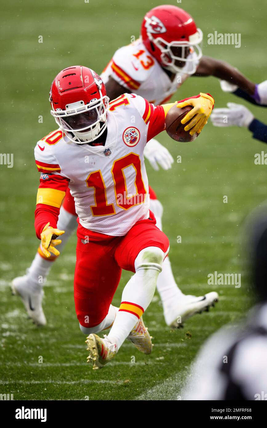 Kansas City Chiefs wide receiver Tyreek Hill (10) runs with the ...