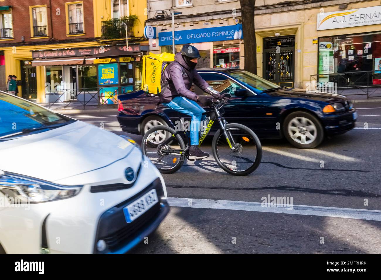 Delivery hero rider hi-res stock photography and images - Alamy