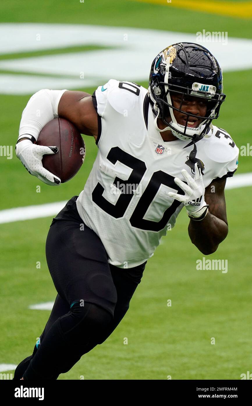 Jacksonville Jaguars running back James Robinson (30) warms up before ...