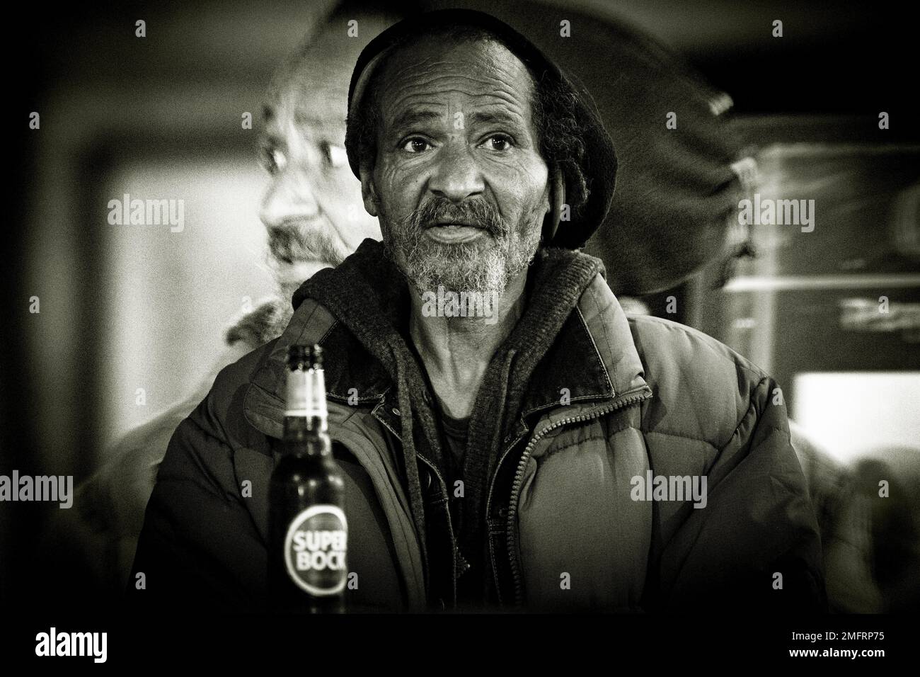 Rastafarian man with beer Stock Photo - Alamy