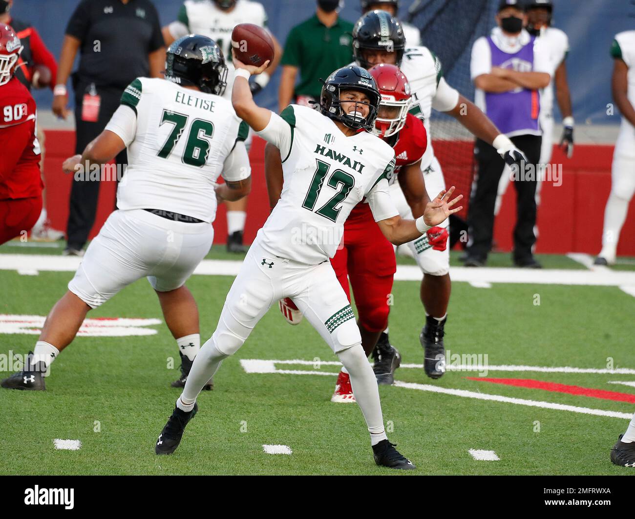 Hawaii quarterback Chevan Cordeiro passes downfield against Fresno ...